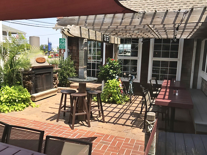 The outdoor patio&mdash;where summer breezes, cold drinks, and the promise of seafood create the perfect Delaware afternoon trifecta.