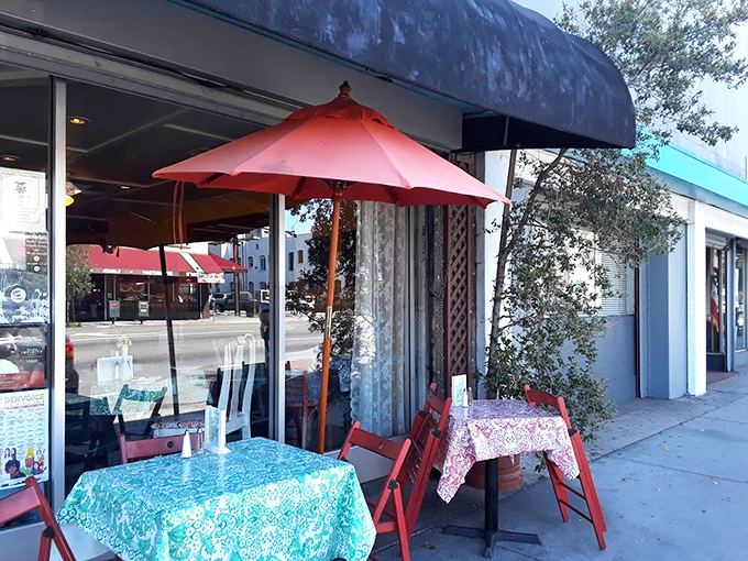 Sidewalk seating that transforms Sunset Boulevard into a little slice of European caf&eacute; culture, minus the cigarette smoke.