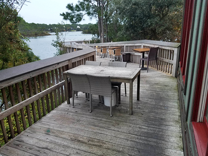 The waterfront deck offers dining with a view that no interior designer could improve upon. Mother Nature's dining room, with seating for those in the know.