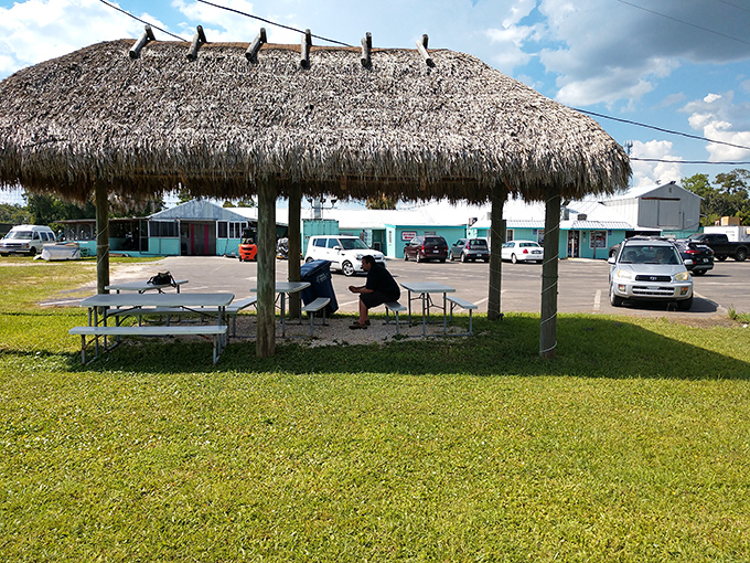 Tiki hut dining for the full Florida experience &ndash; where picnic tables and palm fronds create the perfect casual seafood atmosphere.