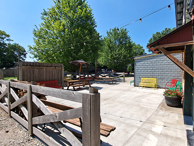 The famous tailgating area where the Bonge's experience begins. This concrete patio has hosted more pre-dinner parties than most ballrooms.