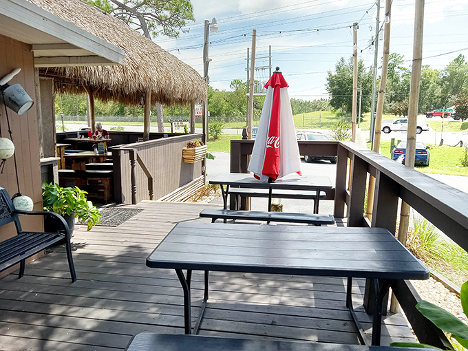 The outdoor deck offers fresh air with your fresh catch&mdash;perfect for those "too nice to be inside" Florida days. 