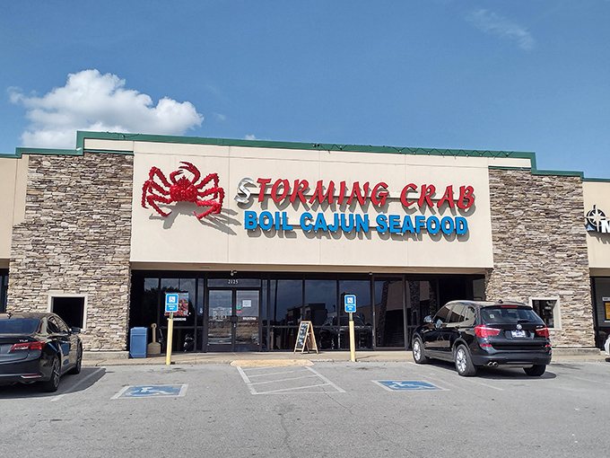 Even in broad daylight, that red crab sign beckons seafood lovers like a crustacean Bat-Signal for those with good taste.