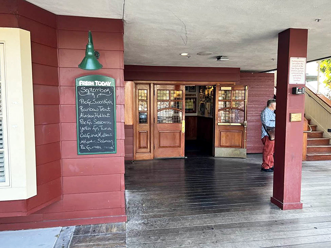 A chalkboard announces the day's fresh catches &ndash; nature's daily specials written in chalk rather than set in stone.