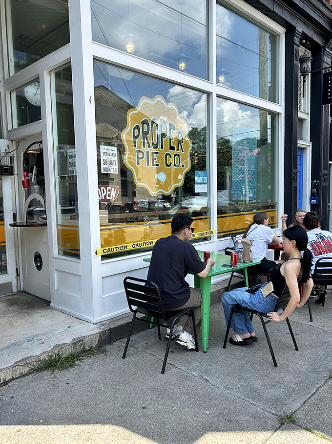 Sidewalk seating: where the Church Hill sunshine meets New Zealand pie traditions in a cross-cultural exchange program for your taste buds.