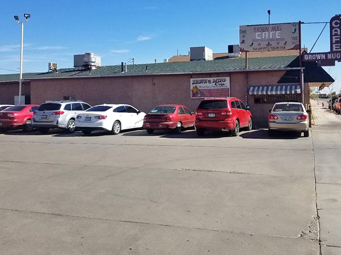 A full parking lot tells the real story&mdash;when locals and travelers alike choose the same spot, you know you've found culinary gold in the desert.