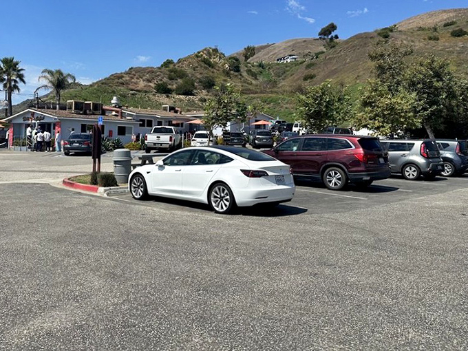 The parking lot tells the tale&mdash;luxury cars next to surf wagons, all united by the pursuit of exceptional seafood.