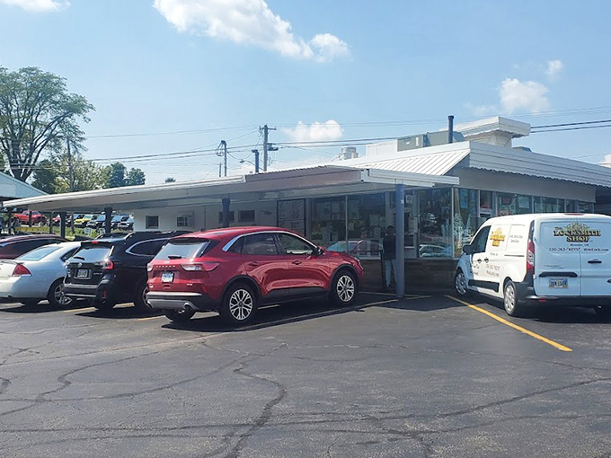 Cars line up like eager fans at a concert &ndash; except here, the headliners are burgers, fries, and soft serve that never disappoint.