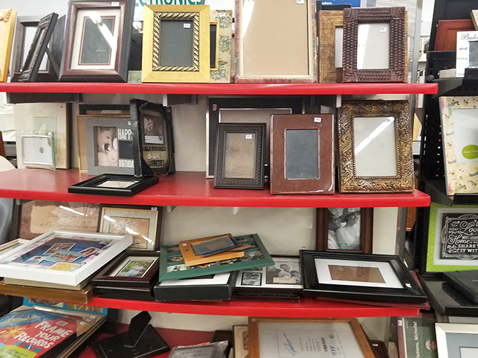 Frame fantasies for photos yet to be displayed. From minimalist modern to "this definitely hung in someone's formal dining room," options abound.