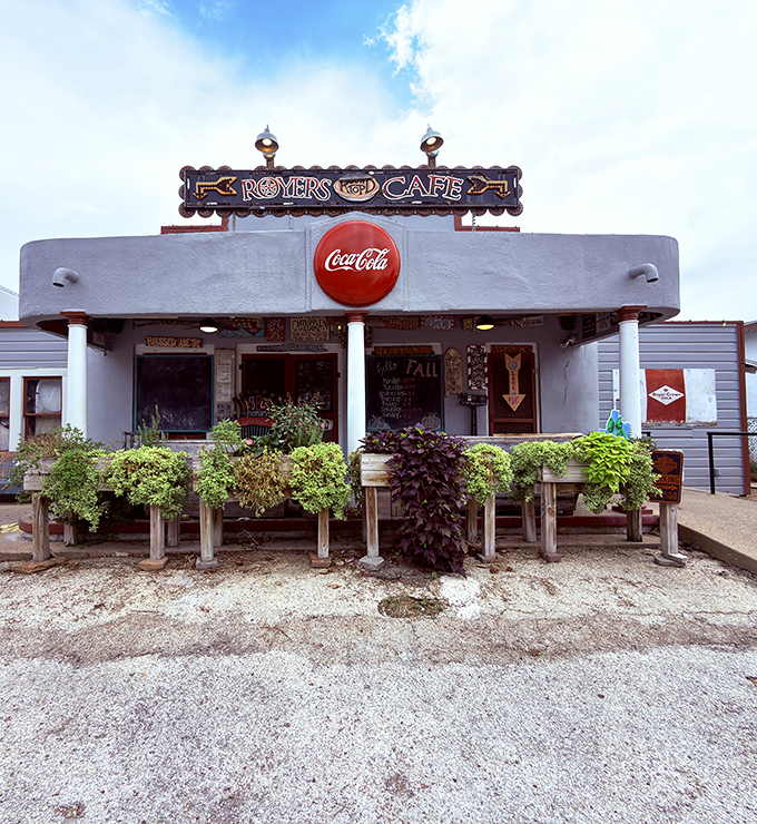 Royers Cafe might look unassuming, but it's a culinary landmark that's been drawing food pilgrims for decades.