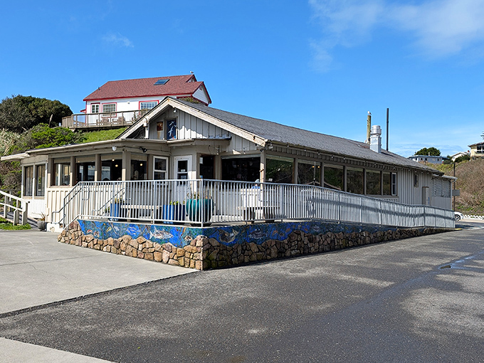 Not just a restaurant&mdash;a front-row seat to harbor life, where the seafood travels yards, not miles, from boat to plate.
