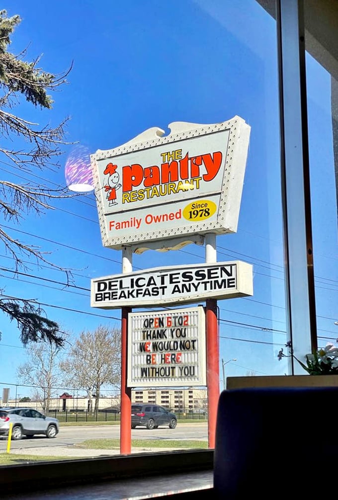"Family Owned Since 1978" and "Breakfast Anytime" &ndash; six words that practically guarantee a memorable meal experience awaits inside.