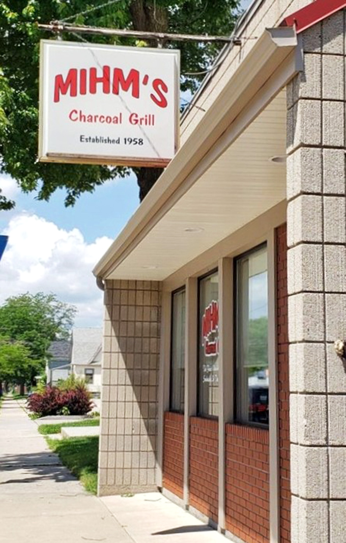 The sign that's guided hungry travelers to burger bliss since Eisenhower was president&mdash;a beacon of hope in a world of drive-thru mediocrity.
