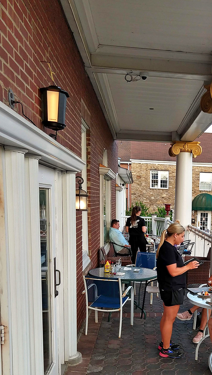 Outdoor dining where the Pennsylvania breeze serves as an invisible but essential ingredient in every meal.