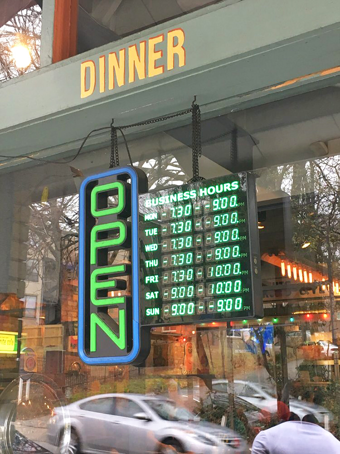 These hours are worth committing to memory&mdash;your future hungry self will thank you for knowing exactly when you can get your Folk Art fix.