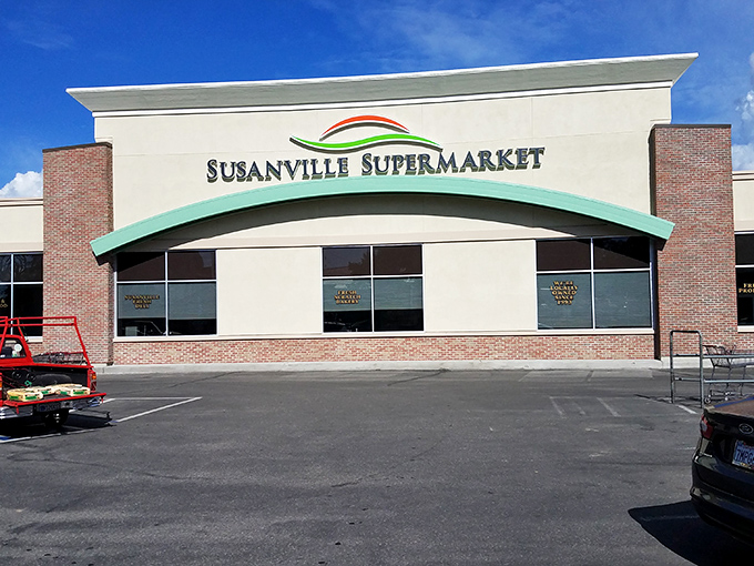 Susanville Supermarket&mdash;where grocery shopping doesn't require GPS navigation or walking half a mile from your parking spot.