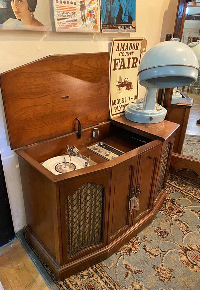 Vintage entertainment meets retro beauty care, proving our grandparents knew how to live with style.