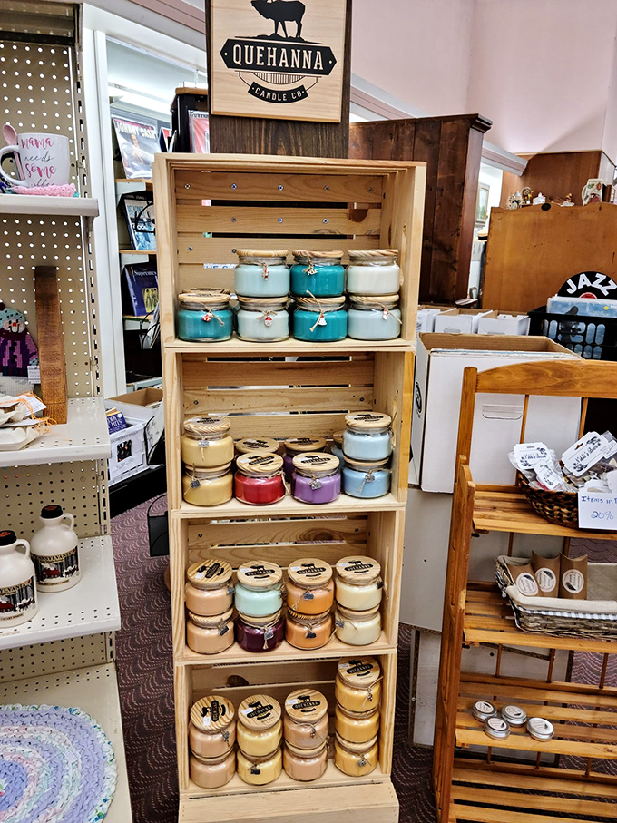 Quehanna Candle Company brings Pennsylvania's natural scents home. Like capturing a walk through Allegheny forests in perfectly poured wax.