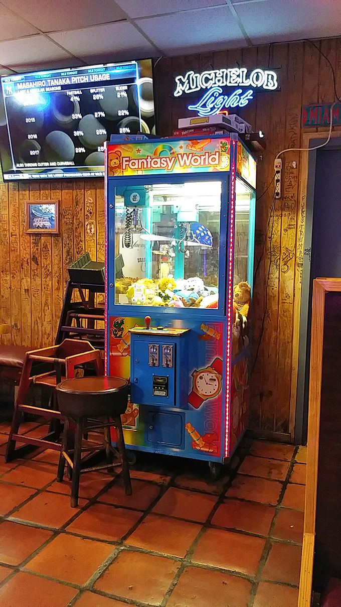 Even the claw machine feels authentically retro. This colorful Fantasy World game stands ready to challenge patrons between bites of those legendary wings.