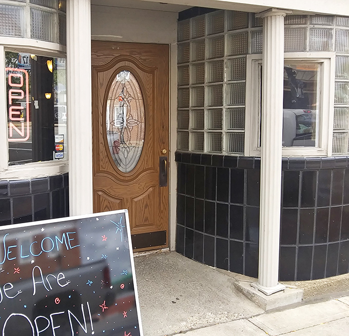 "We Are Open" might be the three most beautiful words in the English language when you're hungry and in Louisville, Ohio.
