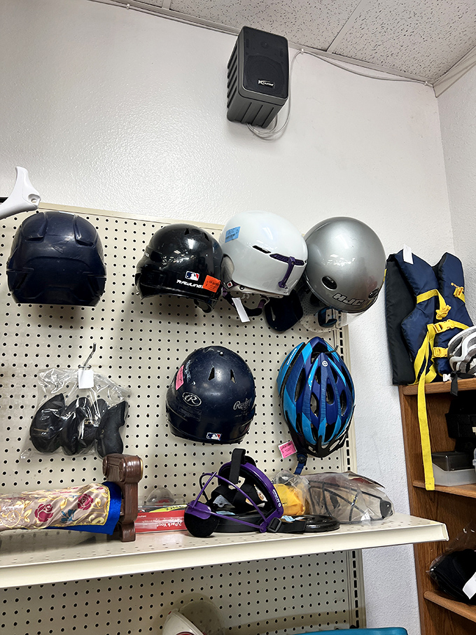 Safety first, savings second! These pre-loved helmets and protective gear stand ready for new adventures without breaking the bank.
