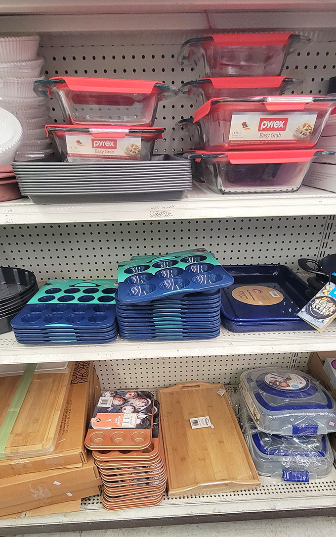 Bakeware bonanza! Pyrex paradise where casserole dishes dream of their next potluck appearance and muffin tins await Sunday mornings.