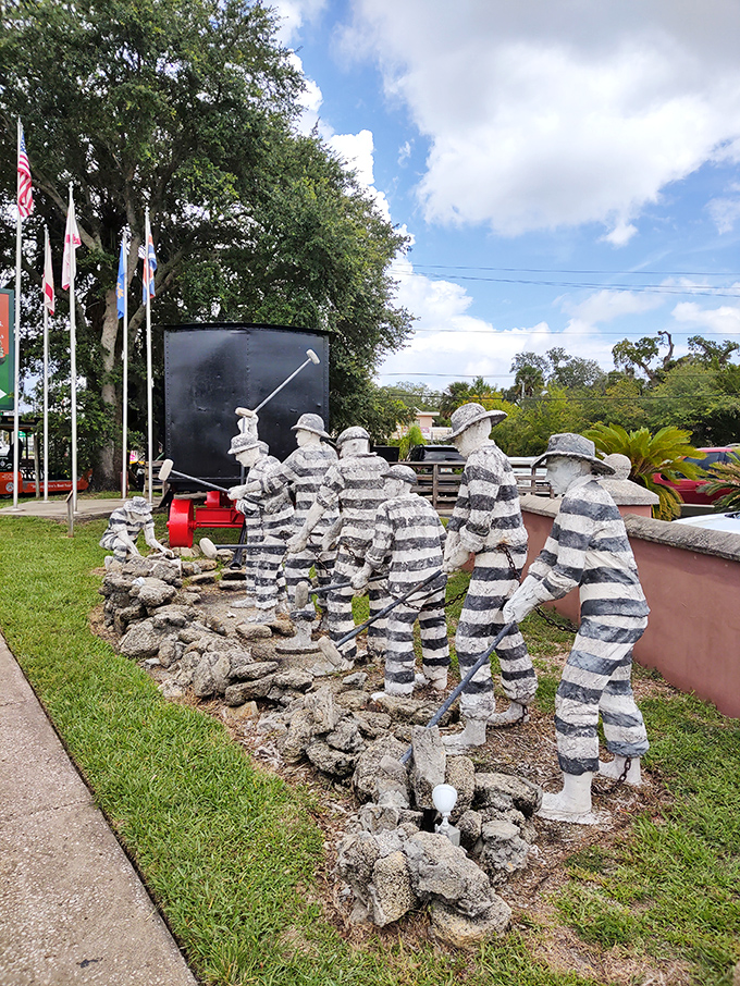 These striped figures forever frozen in labor serve as a reminder that prison fashion hasn't evolved much in a century.