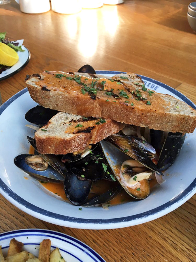 Mussels that have found their soulmate in a broth so good you'll be requesting extra bread for necessary sopping duties.