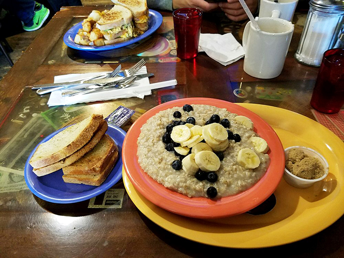 Oatmeal transcends its humble reputation with this berry-topped, banana-adorned bowl of morning goodness&mdash;comfort food that's actually good for you.
