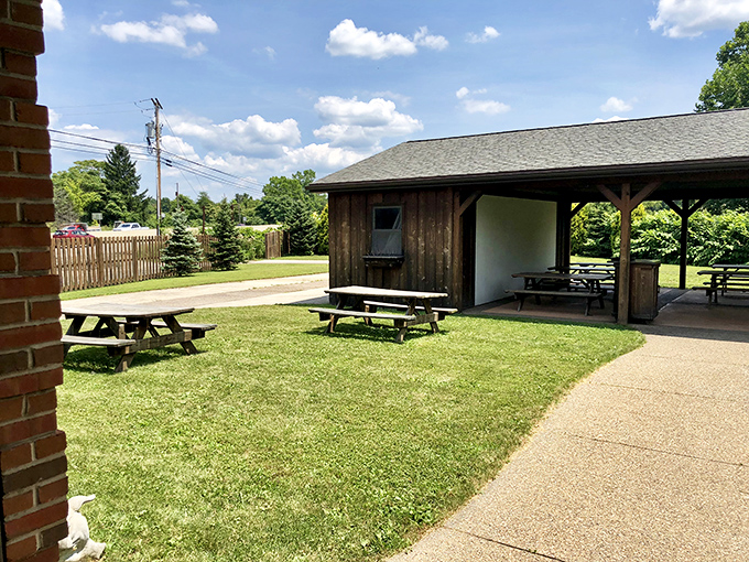 When weather permits, take your barbecue feast to the great outdoors. Fresh air somehow makes pulled pork taste even more like victory.