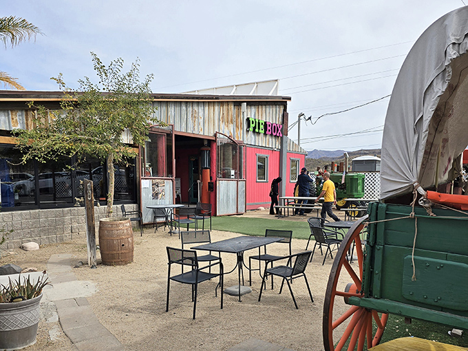 Outdoor seating where desert breezes carry the scent of pie and barbecue. Some call it al fresco dining; locals call it Tuesday.
