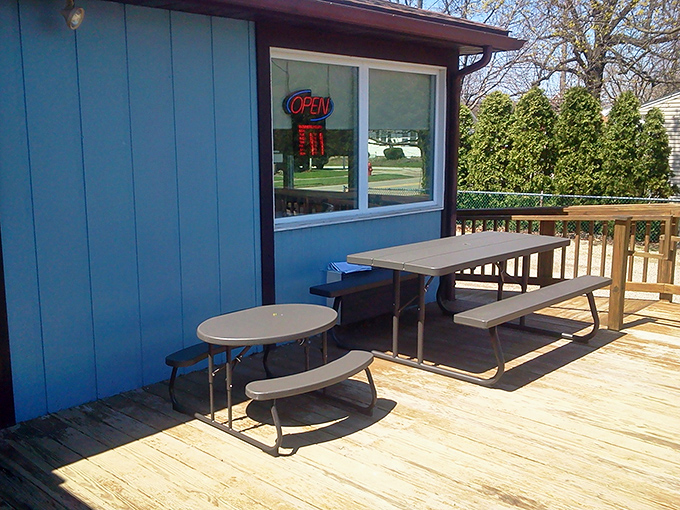 When Ohio weather permits, these picnic tables become the hottest real estate in Perrysville. Outdoor dining, small-town style.