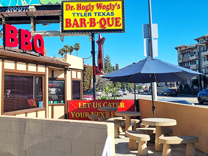 Outdoor seating where the California sunshine meets Texas smoke traditions. That umbrella provides shade for serious eating business.