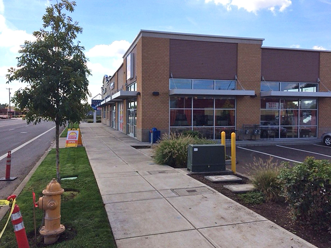 Nestled into its neighborhood like it's always been there, Sunny's proves good food doesn't need to hide on obscure side streets.