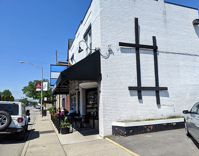 The unassuming exterior hides a culinary landmark. Like your favorite uncle's house, it's not about curb appeal&mdash;it's about what happens inside.