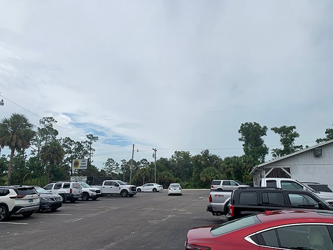 A parking lot that fills up faster than beachfront property during snowbird season&mdash;the surest sign you've found somewhere worth visiting.