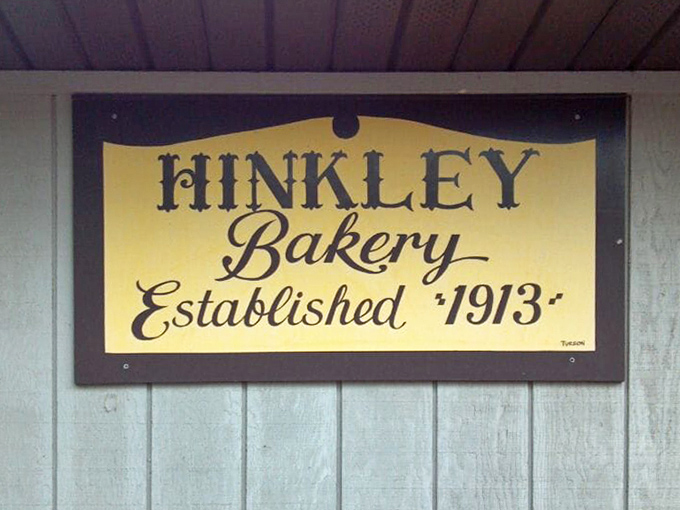 Simple signage that's been welcoming sugar pilgrims since before your grandparents met and married.