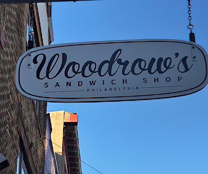 The sign that stops sandwich pilgrims in their tracks. Hanging perpendicular to the building, it's a beacon of hope for the hungry.