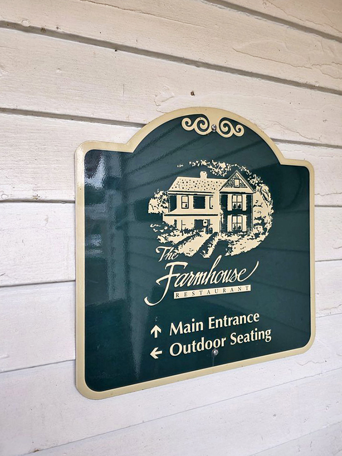 The sign says "restaurant" but the experience says "welcome home"&mdash;with directions so clear even your GPS-challenged uncle could find it.