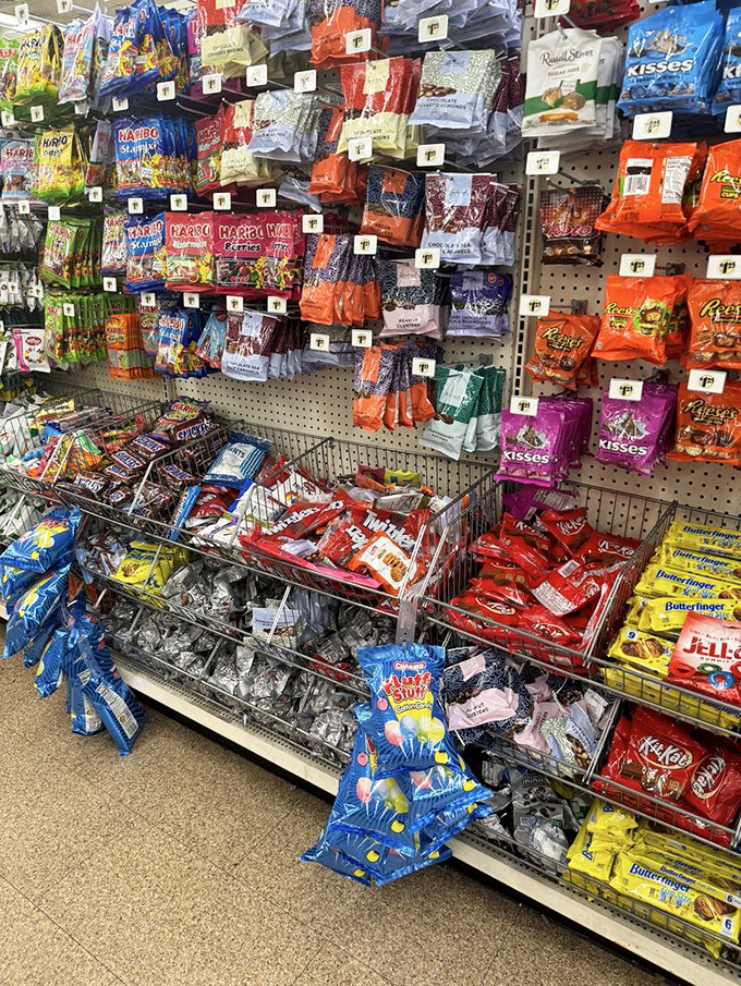 The snack aisle: a wonderland of familiar favorites and unexpected finds. Proof that satisfying your sweet tooth doesn't require a bitter budget.