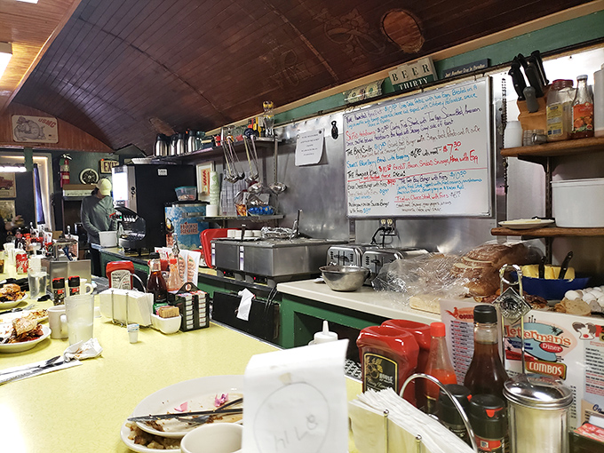 The kitchen choreography is mesmerizing&mdash;cooks who can predict each other's movements after years of breakfast ballet. No wasted motion, just perfect timing.