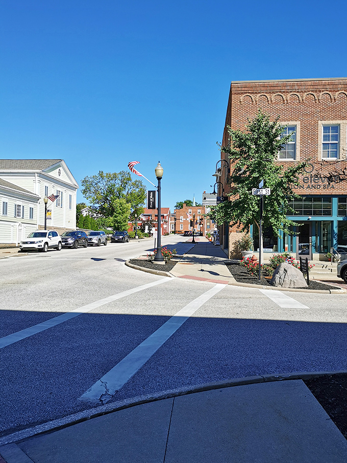 Clean streets, historic buildings, and that unmistakable small-town energy&mdash;Hudson's thoroughfares invite leisurely exploration rather than hurried passage.