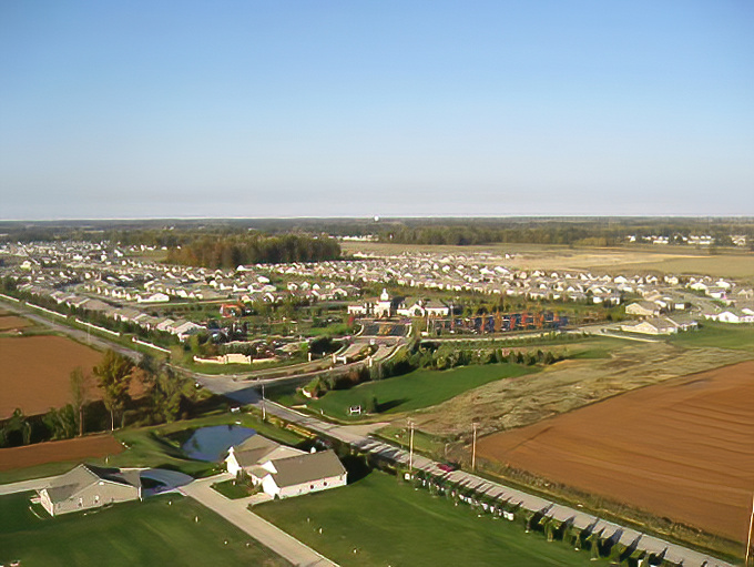 The big picture reveals Pioneer Ridge's thoughtful design&mdash;a community nestled between rural tranquility and convenient access to everyday necessities.