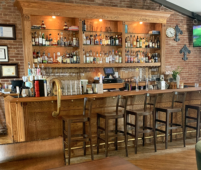 A bar that strikes the perfect balance between "impressive selection" and "we actually know what to do with all these bottles." Craftsmanship in liquid form awaits.