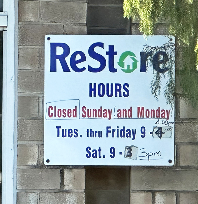 Tuesday through Saturday, 9 to 4&mdash;mark your calendar for these treasure-hunting hours. The early bird gets the vintage doorknobs!