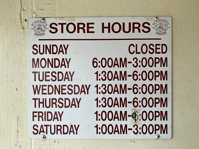 Those hours aren't a typo&mdash;1AM openings mean someone's up in the wee hours making magic while the rest of us dream about what we'll order tomorrow.