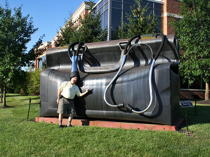 The perfect roadside attraction doesn't exi&mdash; Oh wait, here it is: a doctor's bag that makes everyone look like they've been shrunk.