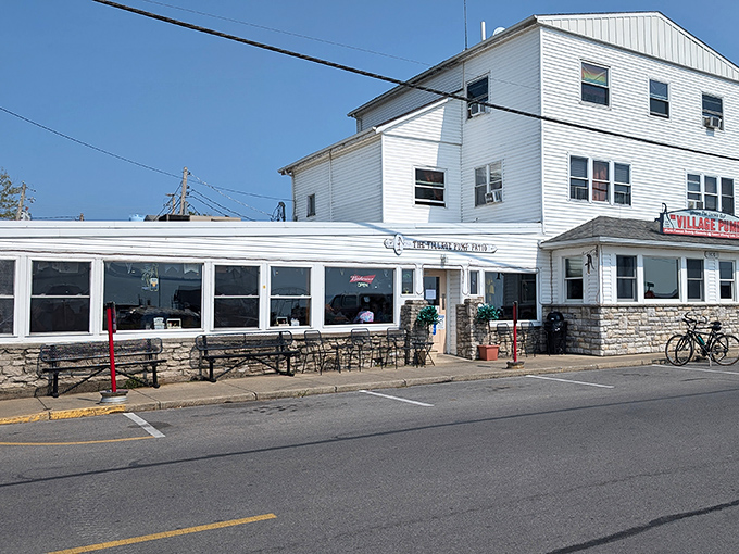 From this angle, you can almost smell the perch frying and hear the laughter spilling out onto the patio &ndash; island dining at its unpretentious best.