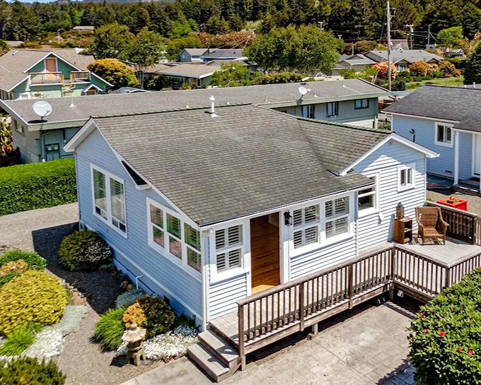 Ocean Avenue's homes stand like front-row spectators to nature's greatest show, where residents wake up to the sound of waves instead of alarm clocks.