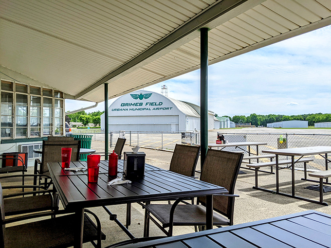 Outdoor seating with a view of actual airplanes? That's not just a meal&mdash;it's dinner and a show that even Broadway can't compete with.
